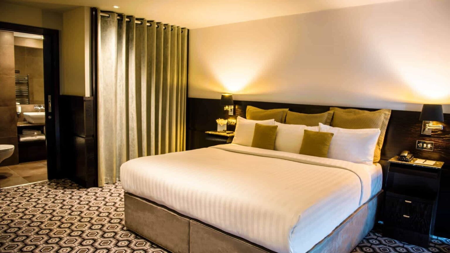 The Vincent Hotel - Explore Liverpool