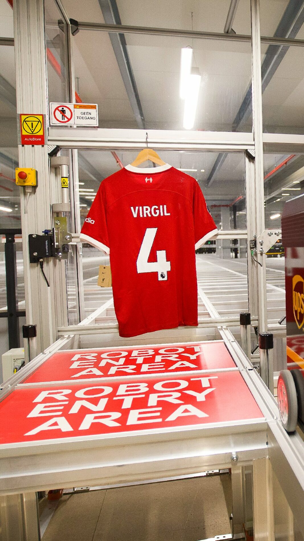 Liverpool FC opens state-of-the-art international retail fulfilment centre